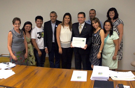 Mendonça Prado é homenageado com diploma de honra ao mérito por ...