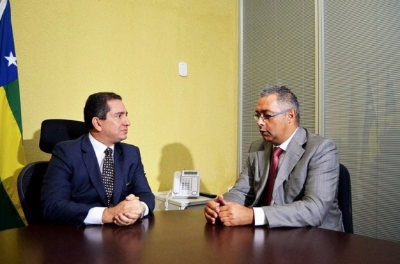 Mendonça Prado e presidente da OAB/SE dialogam sobre custódia de presos ...